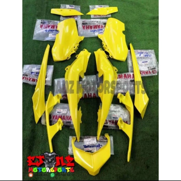 Full Body Smooth Yamaha XMAX 250 Plus Yellow Bracket Original Yamaha ...