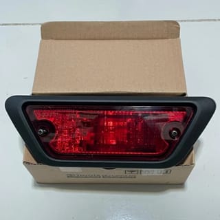 rear foglamp lower bumper stop light Innova Zenix | Indo4ward